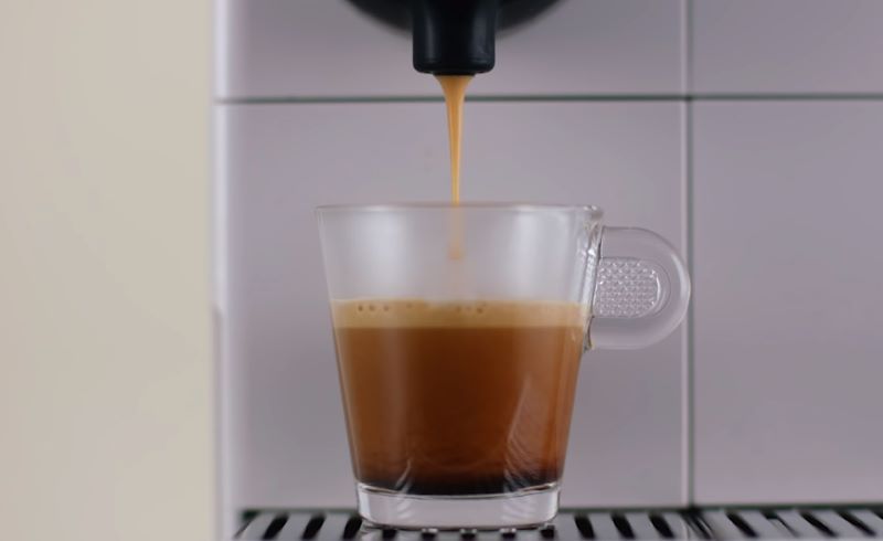 Nespresso Delonghi Lattissima One vs Touch: A Useful Review